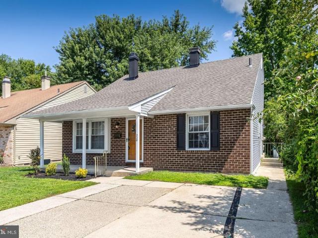 228 Leona Court