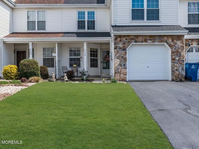 228 Moses Milch Dr, Howell, NJ 07731