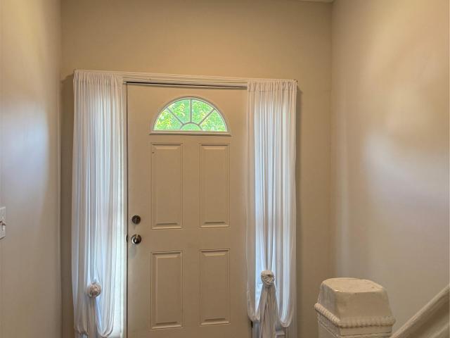 228 Mansion Street