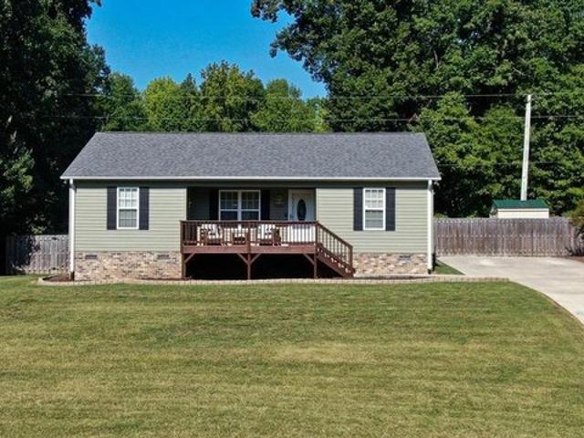 228 Martin Ave, Lexington, NC 27292