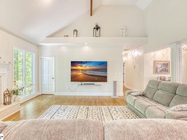 228 Muirfield Drive