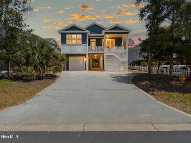 228 NE 38th Street