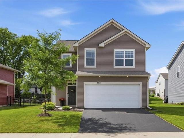 228 Snowdrop Trl, Waconia, MN 55387