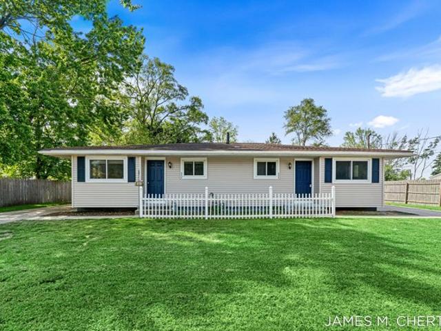 228 South St Unit 230, Spring Lake, MI 49456