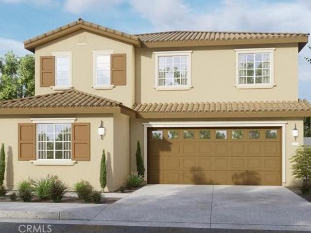 228 Scarlet Oak Ln, San Jacinto, CA 92583