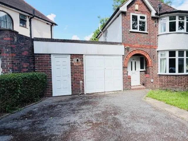 228 School Road, Fox Hollies, B28 8PF, United Kingdom | 3 bed duplex for rent #168190876 | Rentberry