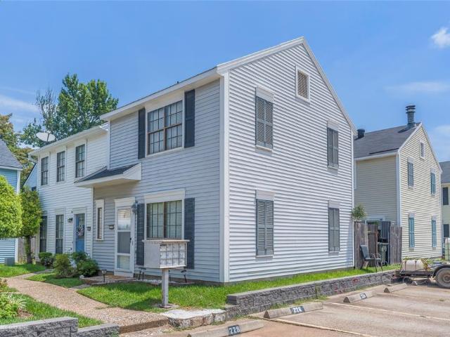 228 Settlers Park Drive