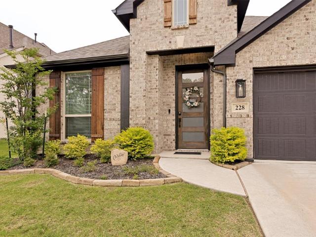 228 Shawnee Trail