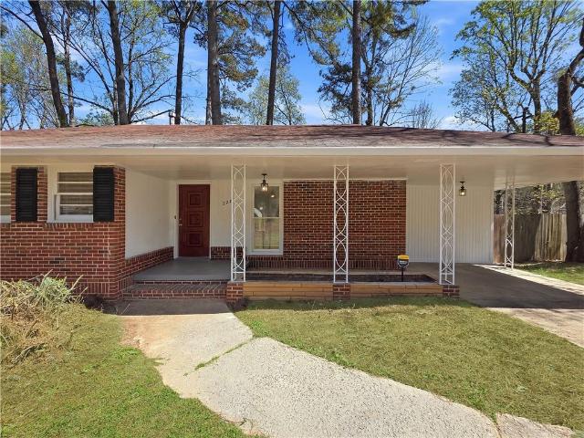 228 Stoneybrook Drive