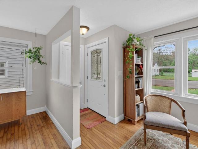 228 River Rd