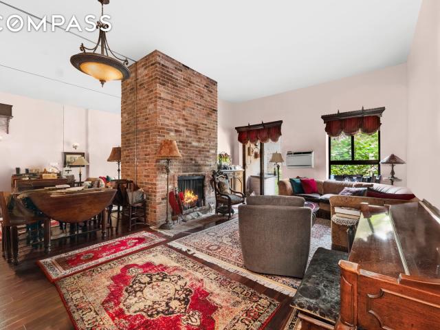 228 West 21st Street, New York, NY