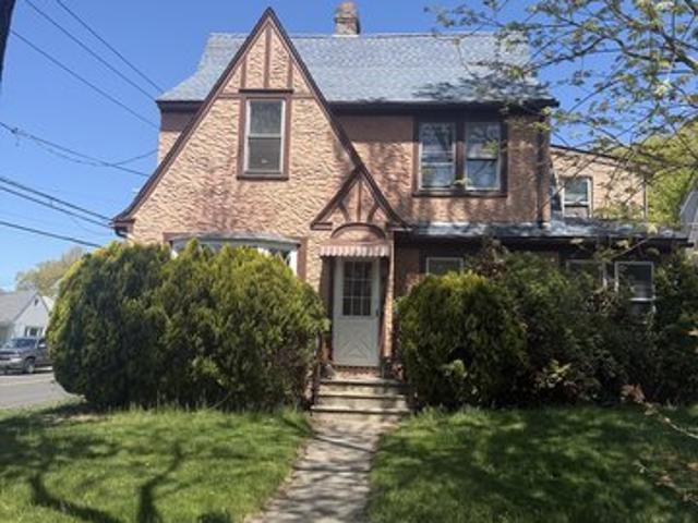 228 Westfield Ave, Bridgeport, CT 06606