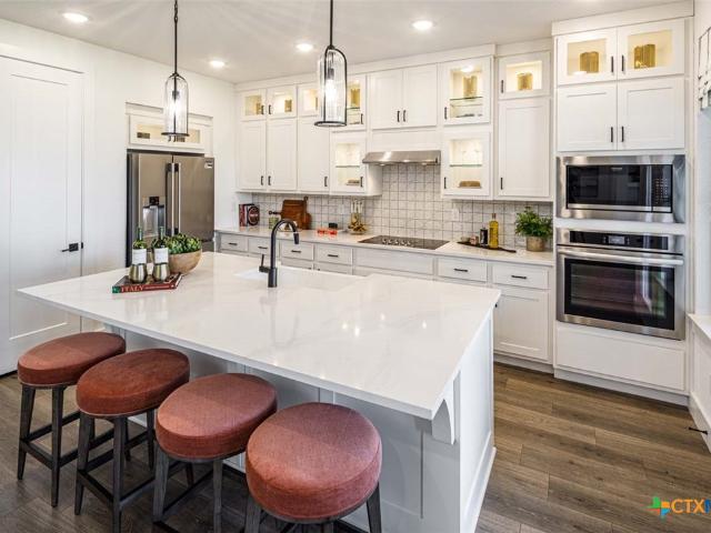 228 White Oak, Castroville, TX 78009 | MLS #604841 | Compass