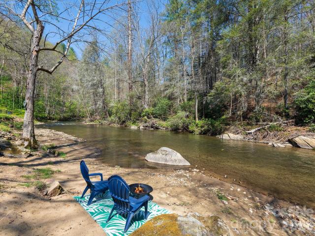 228 White Oak Road