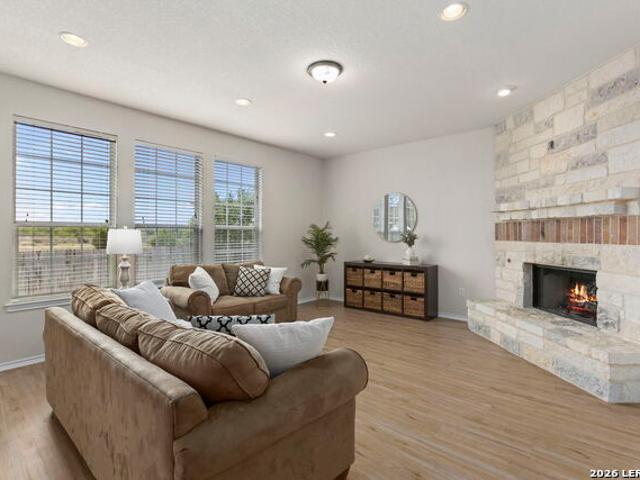 228 Winding Riv