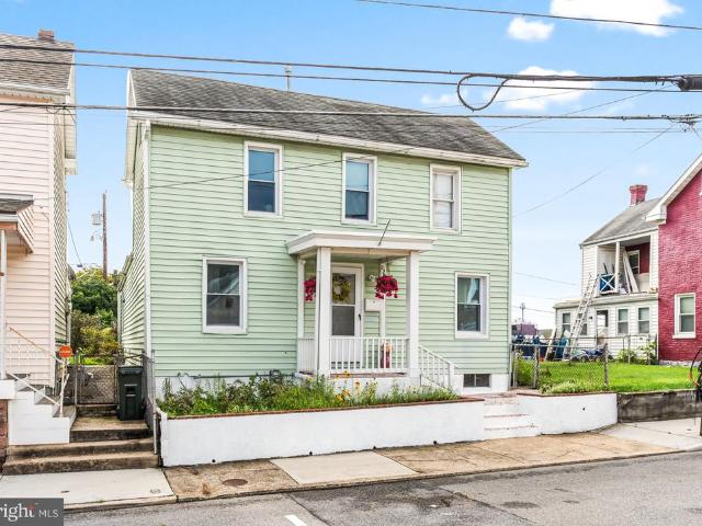 228 Winter Street