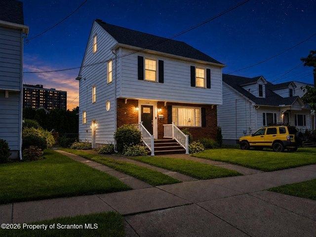 228 Wright Ave, Kingston, PA 18704
