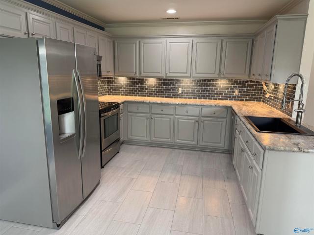 228 Tanner Point Drive