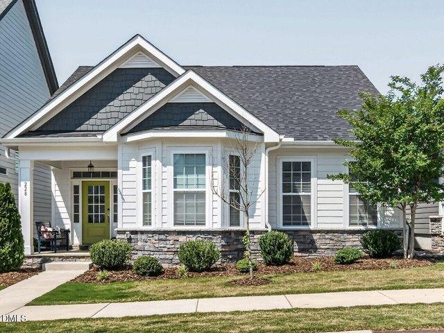 228 Thunder Forest Ln, Wendell, NC 27591