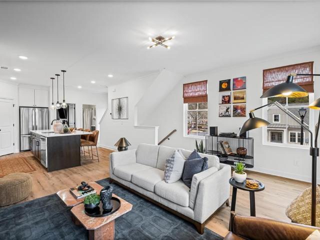 228 Village Overlook L1