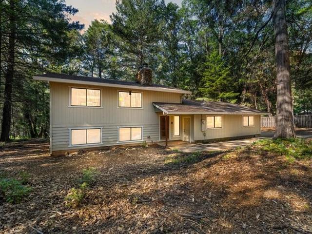 22945 Foresthill Rd, Foresthill, CA 95631