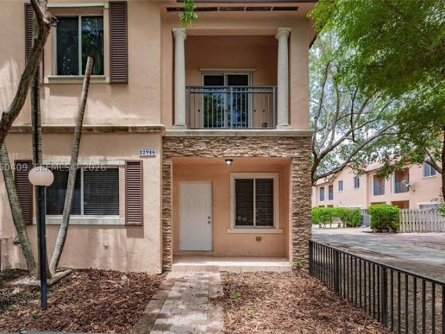 22946 SW 112th Pl, Miami, FL 33170