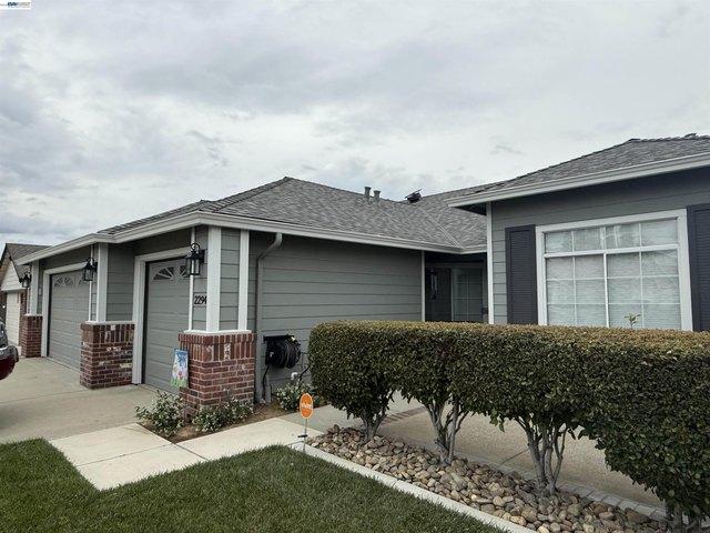 2294 El Monte Dr, Oakley, CA 94561