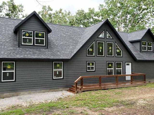 22953 Dalton Dr, Shell Knob, MO 65747
