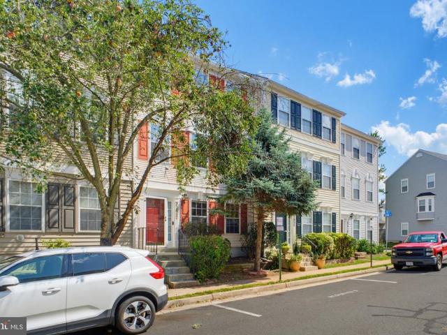 22952 Fleet Terrace