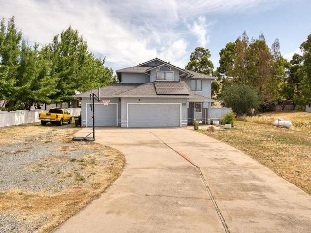 2295 Golfito Way, La Grange, CA 95329