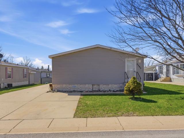 2295 Iris Ave, Belvidere, IL 61008 | MLS #12614