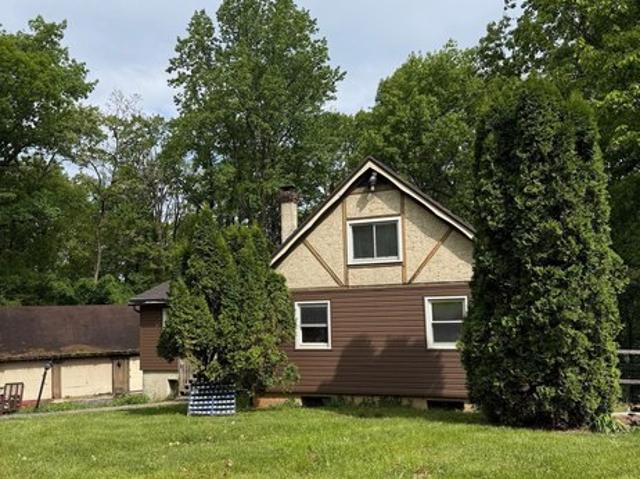 2295 Laurel Ridge Rd, Narvon, PA 17555