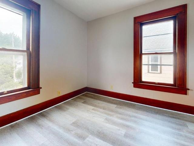2295 SW 11th St 1 Bedroom Apartment for Rent at 2295 11th St Sw, Akron, OH 44314 Kenmore