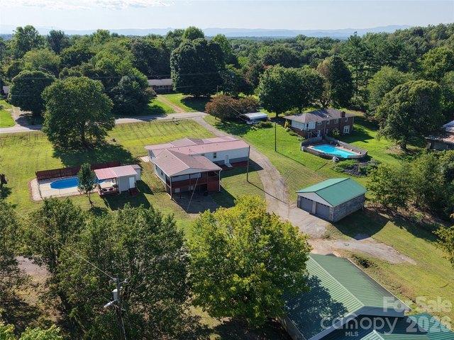 2295 Shady Grove Rd, Connelly Springs, NC 28612