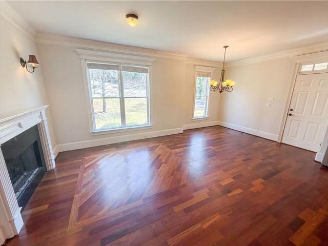 2295 Venture Drive