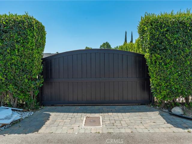22960 Calvert Street