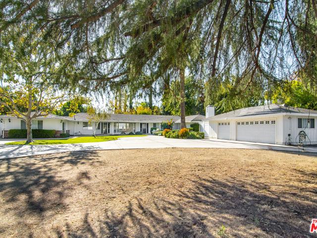 22960 Erwin St, Woodland Hills, CA 91367 | MLS #26640