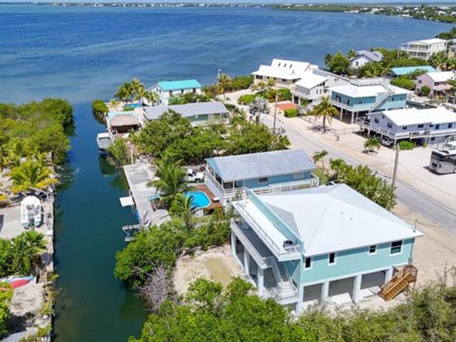 22970 Gasparilla Ln, Cudjoe Key, FL 33042