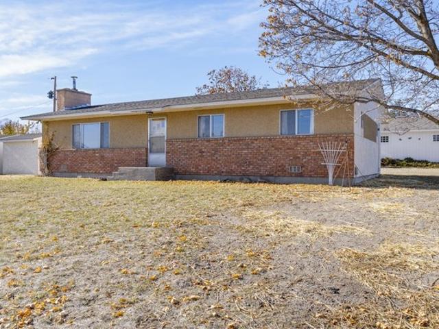 2297 Middle Bear Creek Rd, Victor, MT 59875