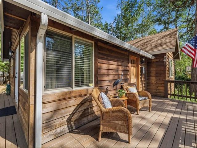 22983 Black Oak Dr, Twain Harte, CA 95383