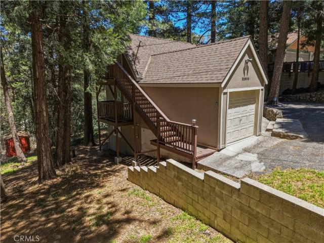 22980 Crest Forest