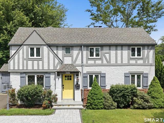 2298 Albany Ave, West Hartford, CT 06117