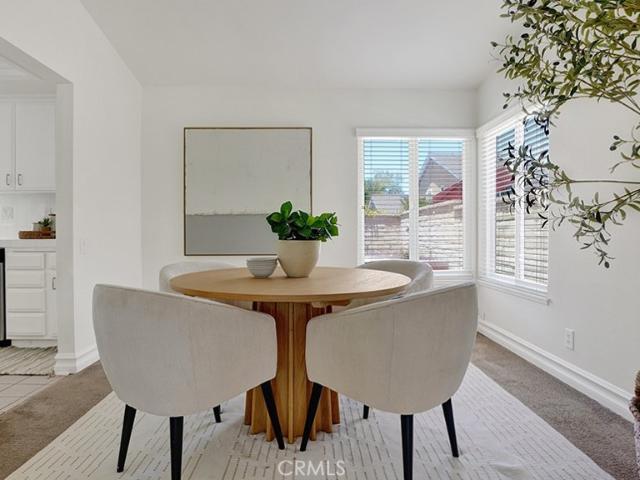22995 Ashwood