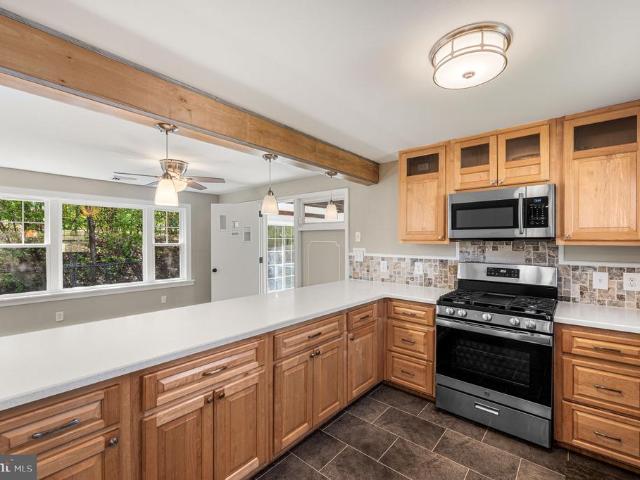 2299 Springhouse Lane