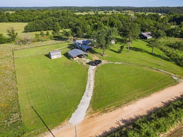 22901 S 697 Rd, Wyandotte, OK 74370