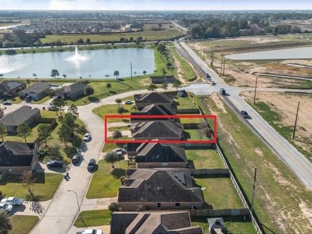 22907 Gentle Shadow Dr, Hockley, TX 77447