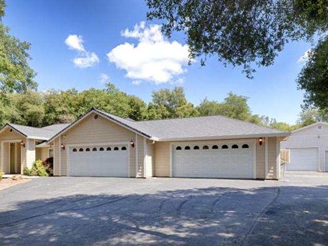 22904 Cameo Dr, Grass Valley, CA 95949