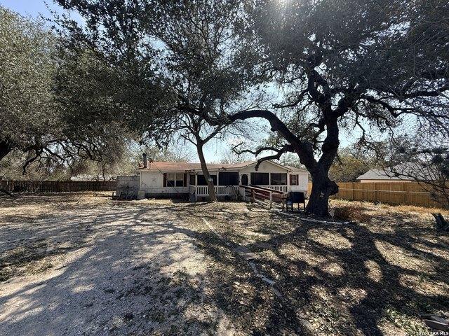 22906 Skila Dr, Elmendorf, TX 78112