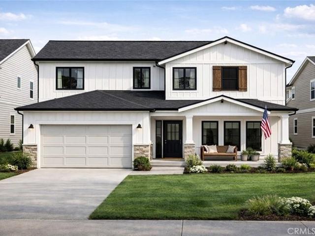 22908 Green Pine Dr, Canyon Lake, CA 92587
