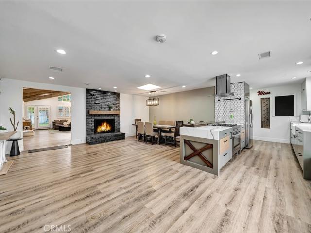 22908 Leonora Dr, Woodland Hills, CA 91367 | MLS #SR26092 | Compass